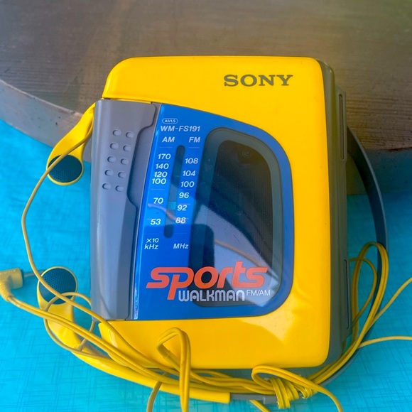 Sony | Portable Audio & Video | Vintage Sony Sports Walkman | Poshmark